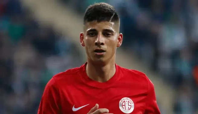 Antalyasporlu Harun Alpsoy, Altay'a kiralandı